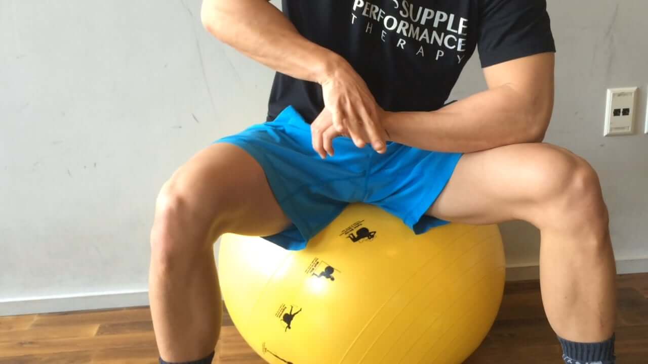 Improving Wrist Extension Mobility For A Better Front Rack Position ...