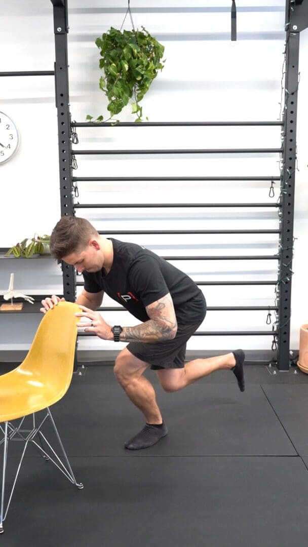 Single Leg Squat - Supported - [P]rehab