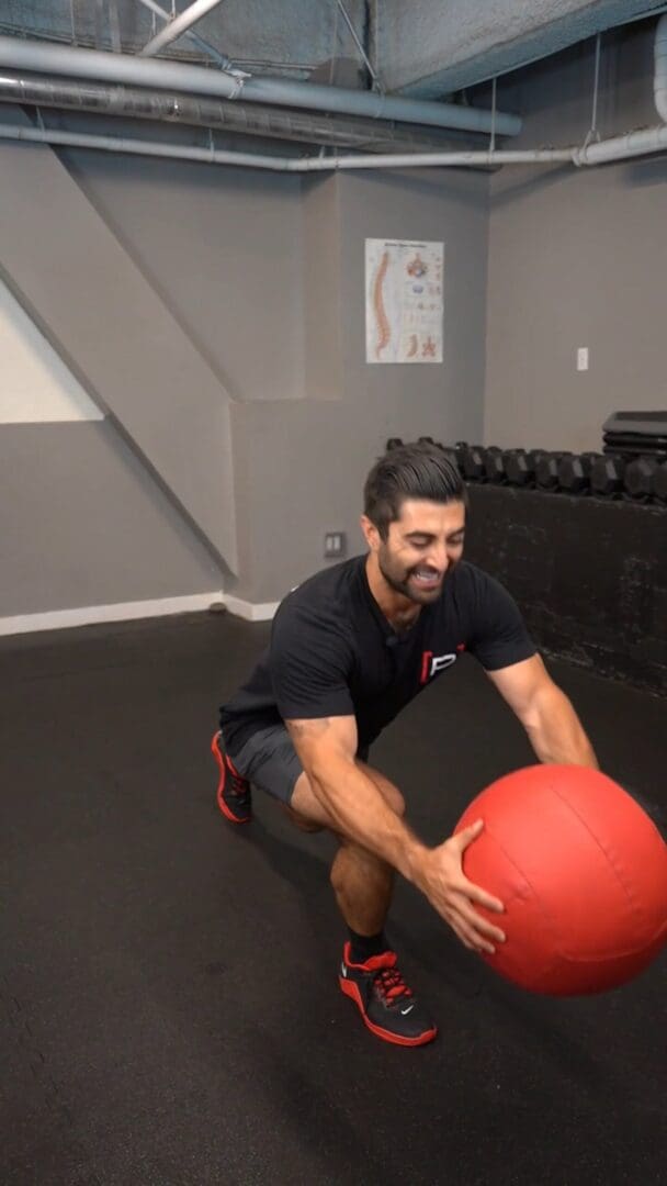 Anterior Lunge Deceleration - Medball - [P]rehab