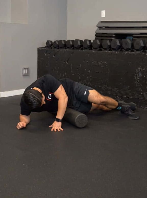 TFL And IT Band Foam Rolling - [P]rehab