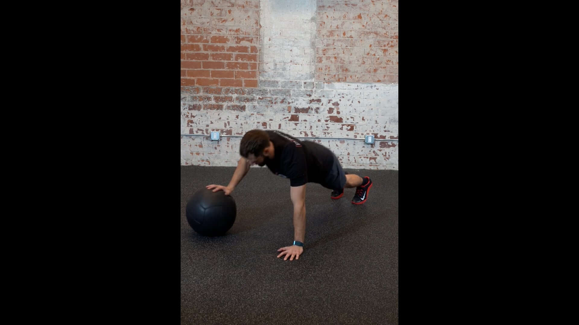 Push Up - Offset, Med Ball Alternating - [P]rehab