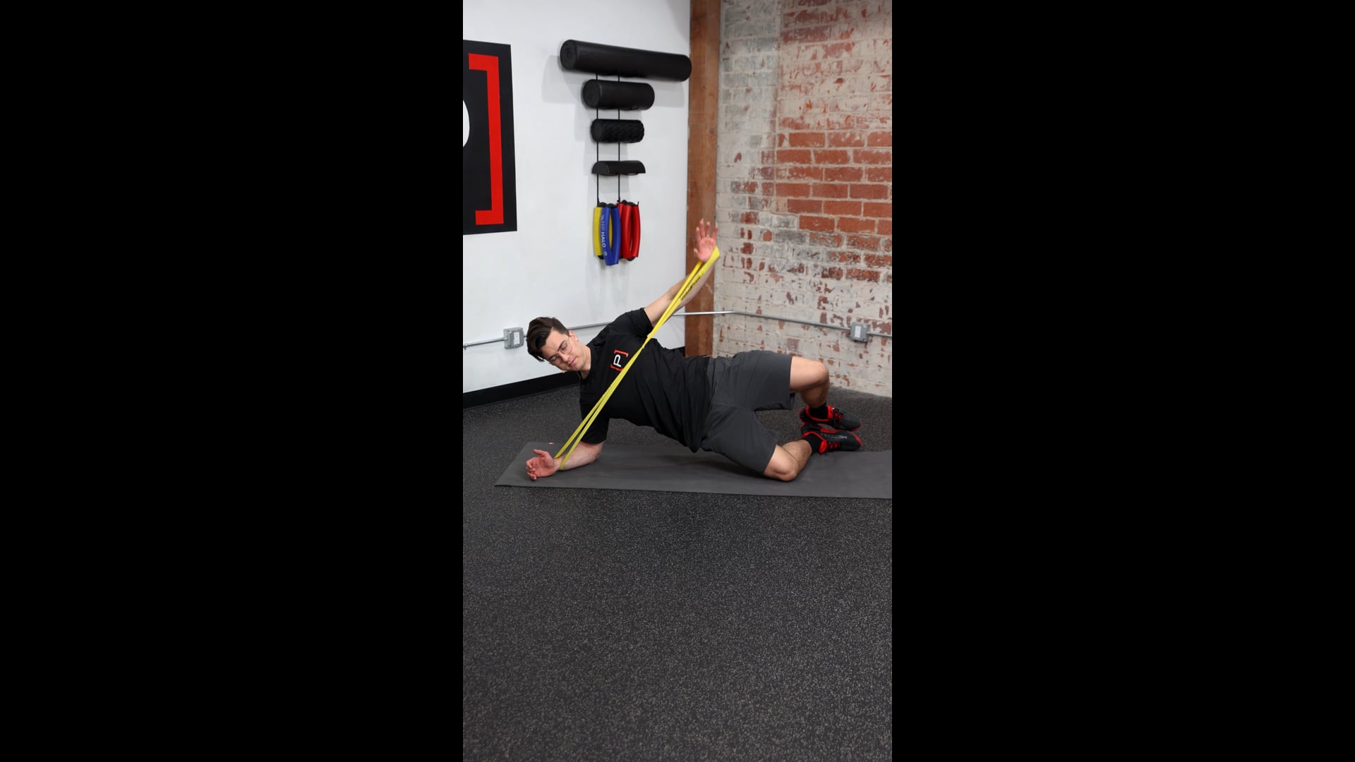 Star Plank - Band with Reach - [P]rehab